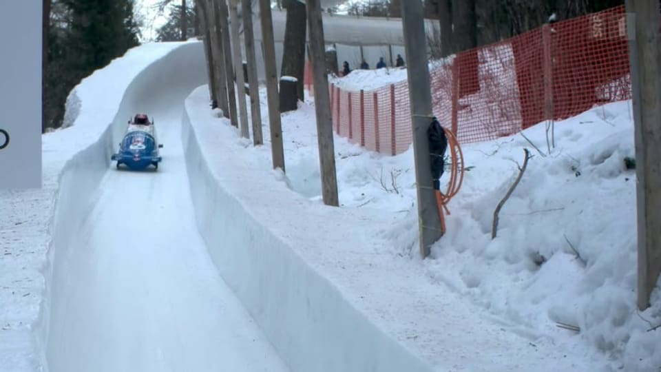Cursas olimpicas da bob 2026 - Gestiunaris dal percurs a San Murezzan ...