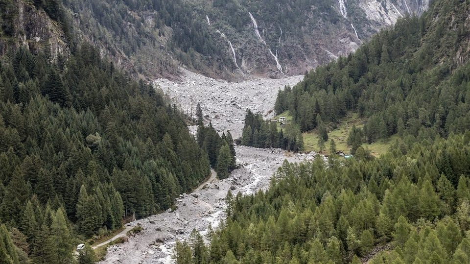 Bregaglia - Glisch verda per senda da la chamona Sciora - Novitads - RTR