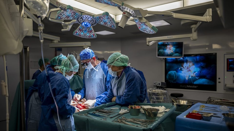 Mo pli 164 persunas - Pli paucs han donà lur organs il 2022 - Novitads ...