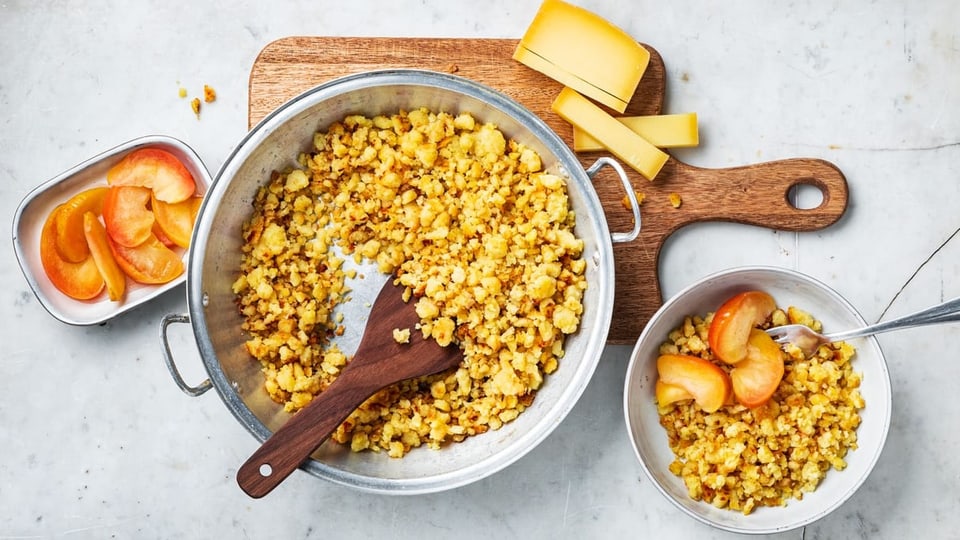 Rezept aus Graubünden: Maluns - eine Bündner Spezialität - Decodar ...