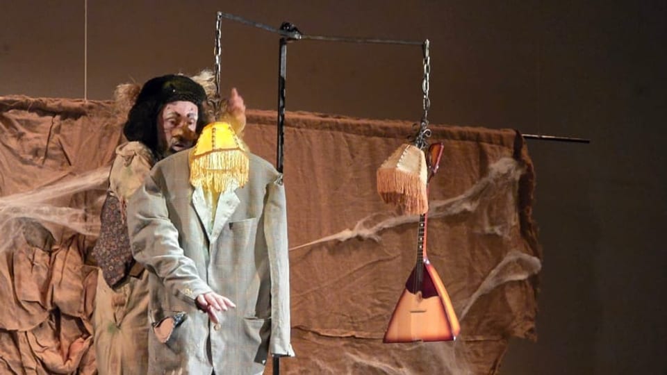 Domovoi – KTO TAM? Ein Theater ohne Worte - Novitads - RTR