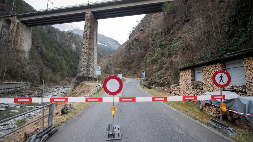 Svizra - La Val Maderana è il mument isolada dal rest dal mund ...